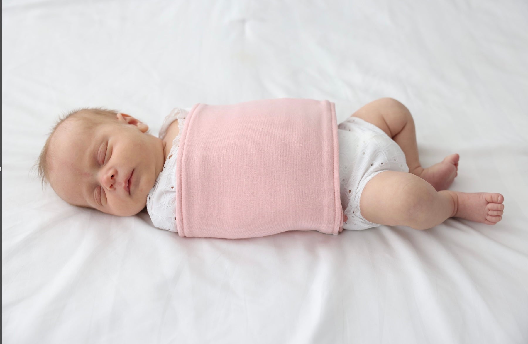 Butterfly Swaddle Preemie Pink – The Butterfly Swaddle